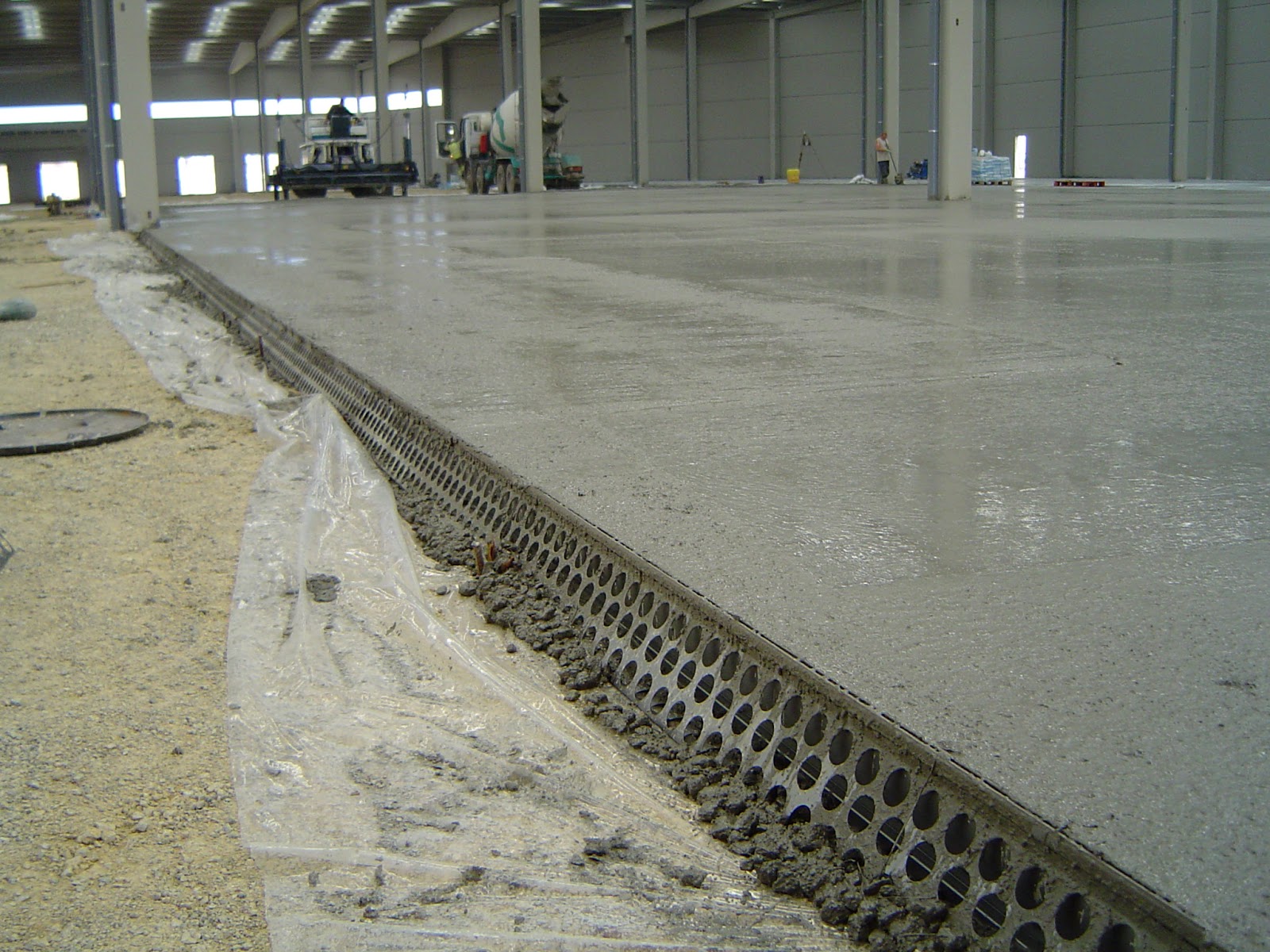 MAQUINARIA Y PRODUCTOS PARA LA CONSTRUCCIÓN : Junta de dilatación para ...