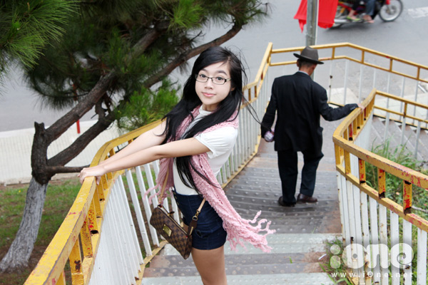 Beauty and secret: Elly Tran Ha in Da Lat