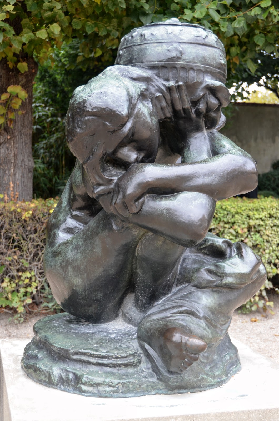 Suitcase and World: The Musées d'Orsay and Rodin.