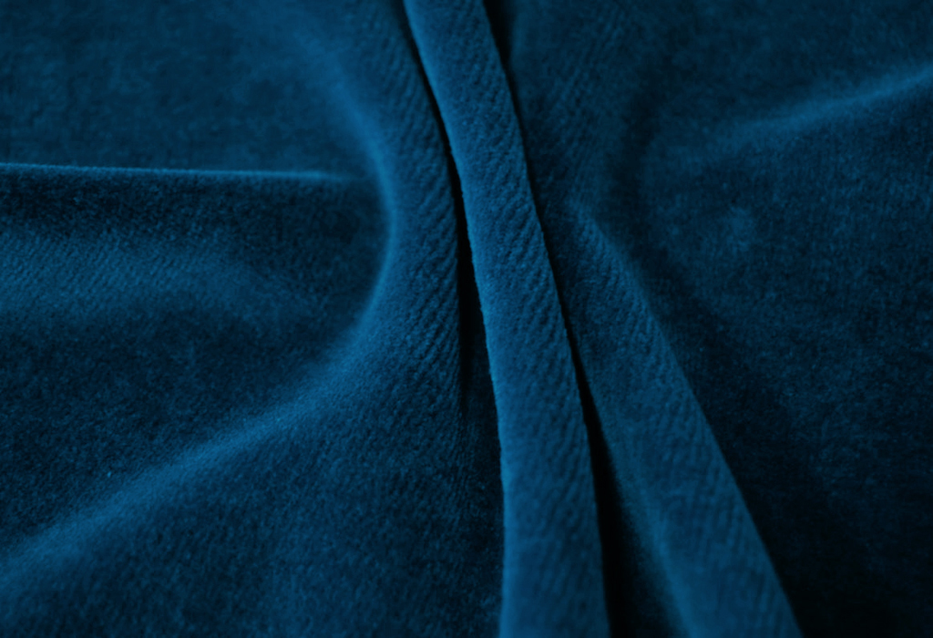 Martínez Sordo: El terciopelo, de vérsatil suavidad.