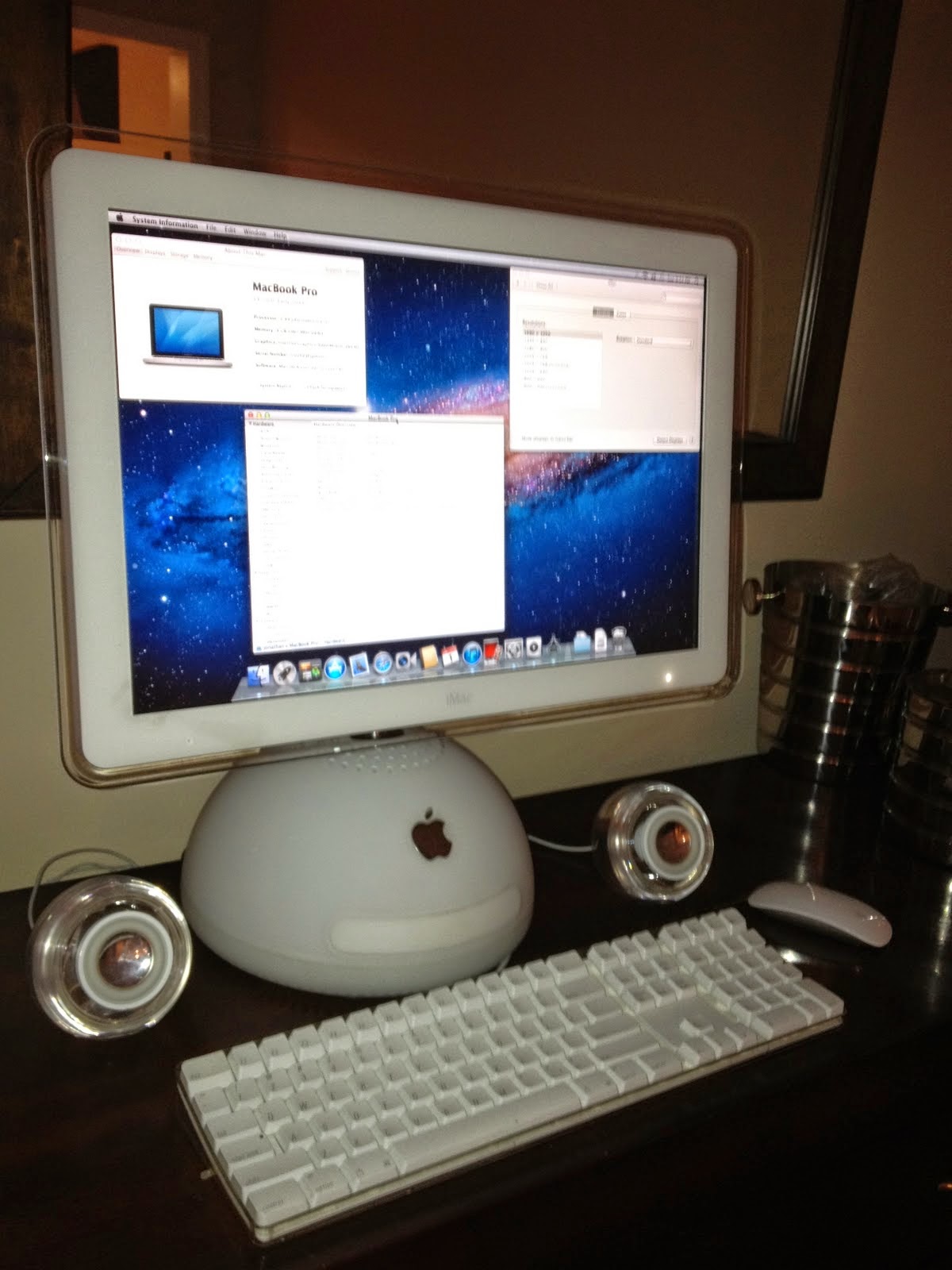 Dremel Junkie: Modding your iMac G4 into a Modern Computer