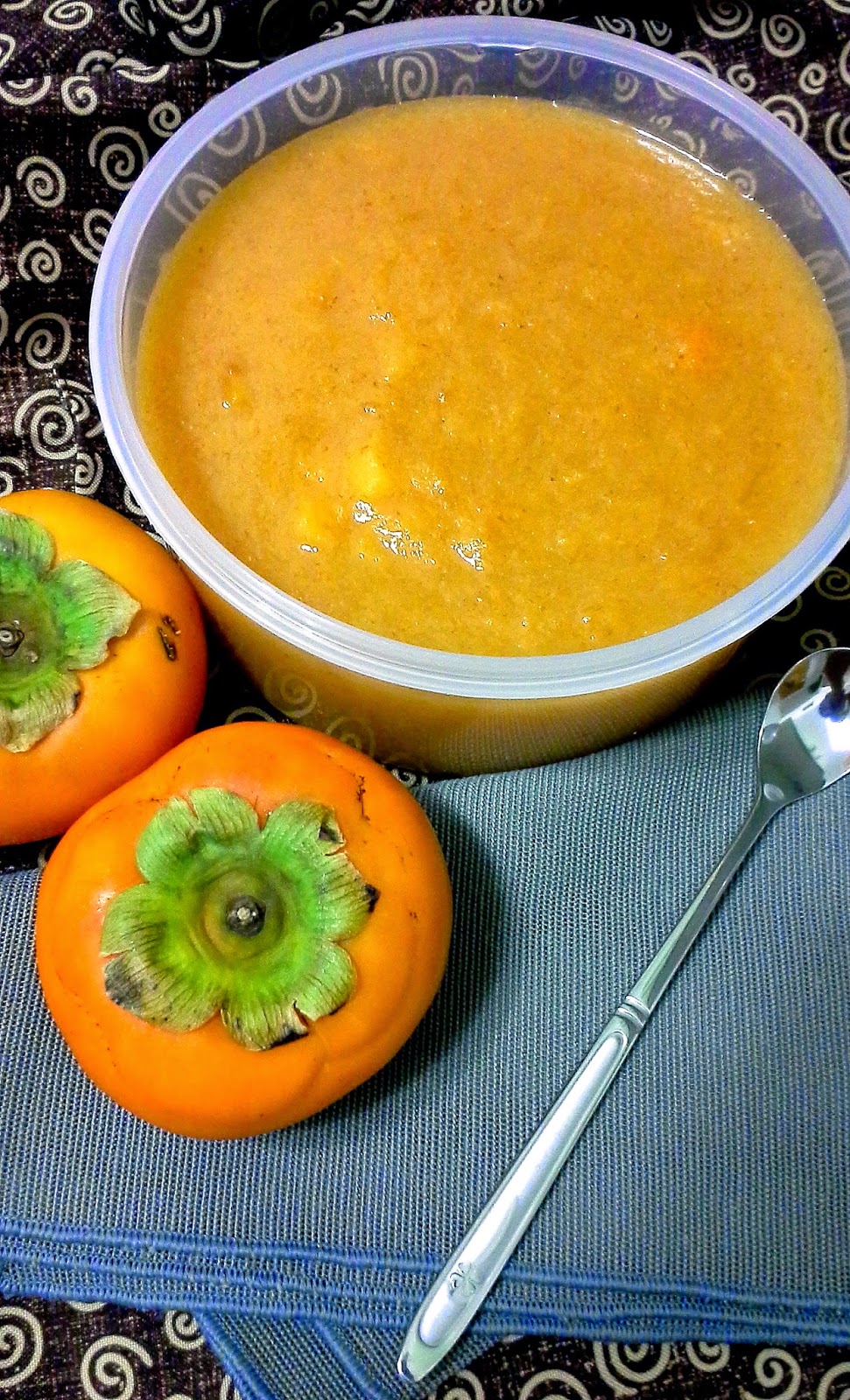 Ooh! That Looks Good!: preserving persimmons.