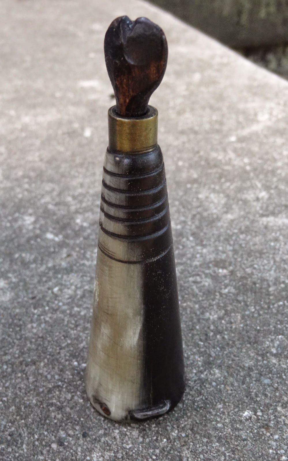 Contemporary Makers: Powder Horn and Priming Horns by Jeff Bottiger ...