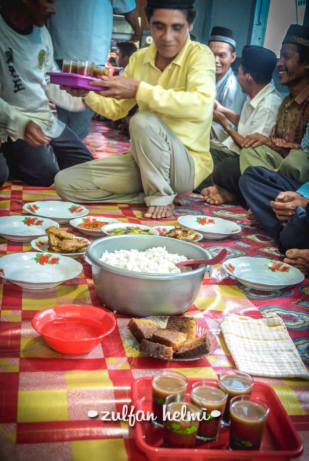 Saprahan, Eating Tradition In Sambas