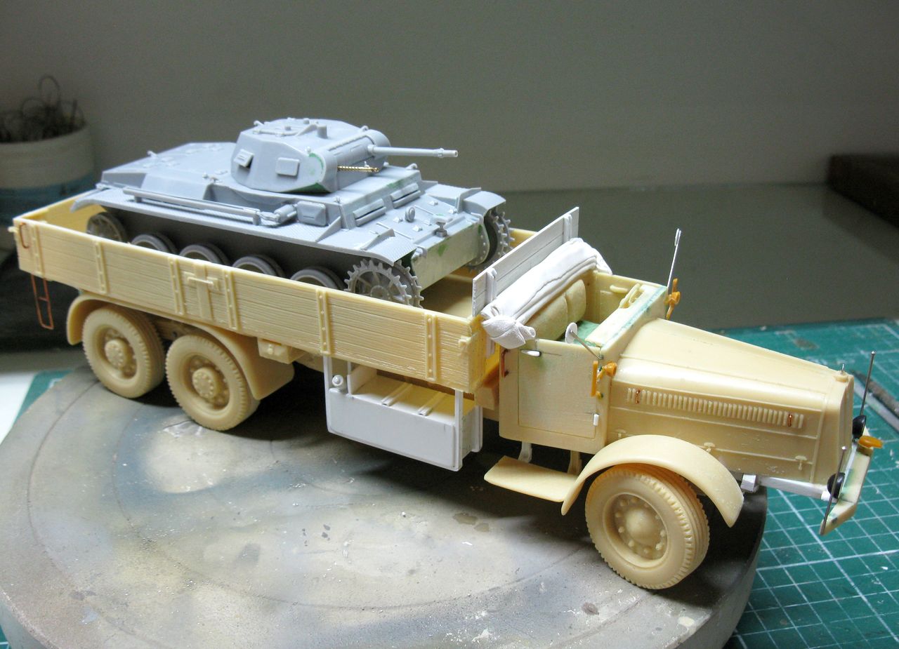 Panzerserra Bunker- Military Scale Models in 1/35 scale: Faun L900 D567 ...