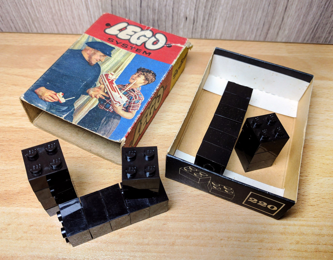Old Bricks: 5 Classic LEGO® Colours | New Elementary: LEGO® parts, sets ...