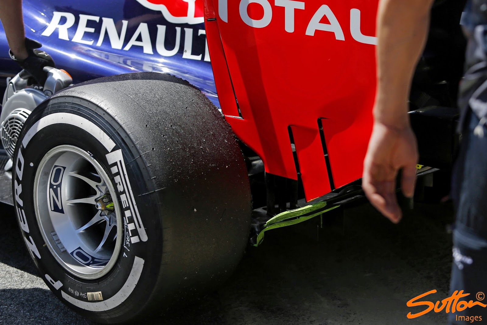 Technical image gallery - Spain in-season test day 1 - SomersF1 - The ...