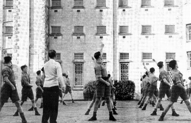 Prison UK: An Insider's View: Borstals… Bring on the Clowns!