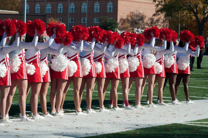 Newberry College Cheerleading: 11/30/11