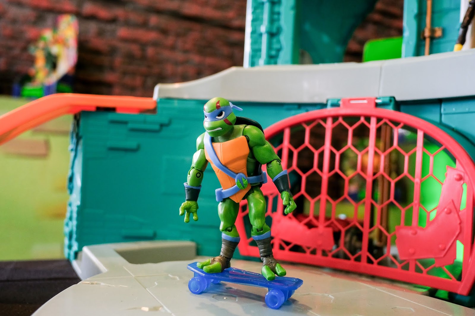 Side Street Style: A Day in London with Nickelodeon and Ninja Turtles
