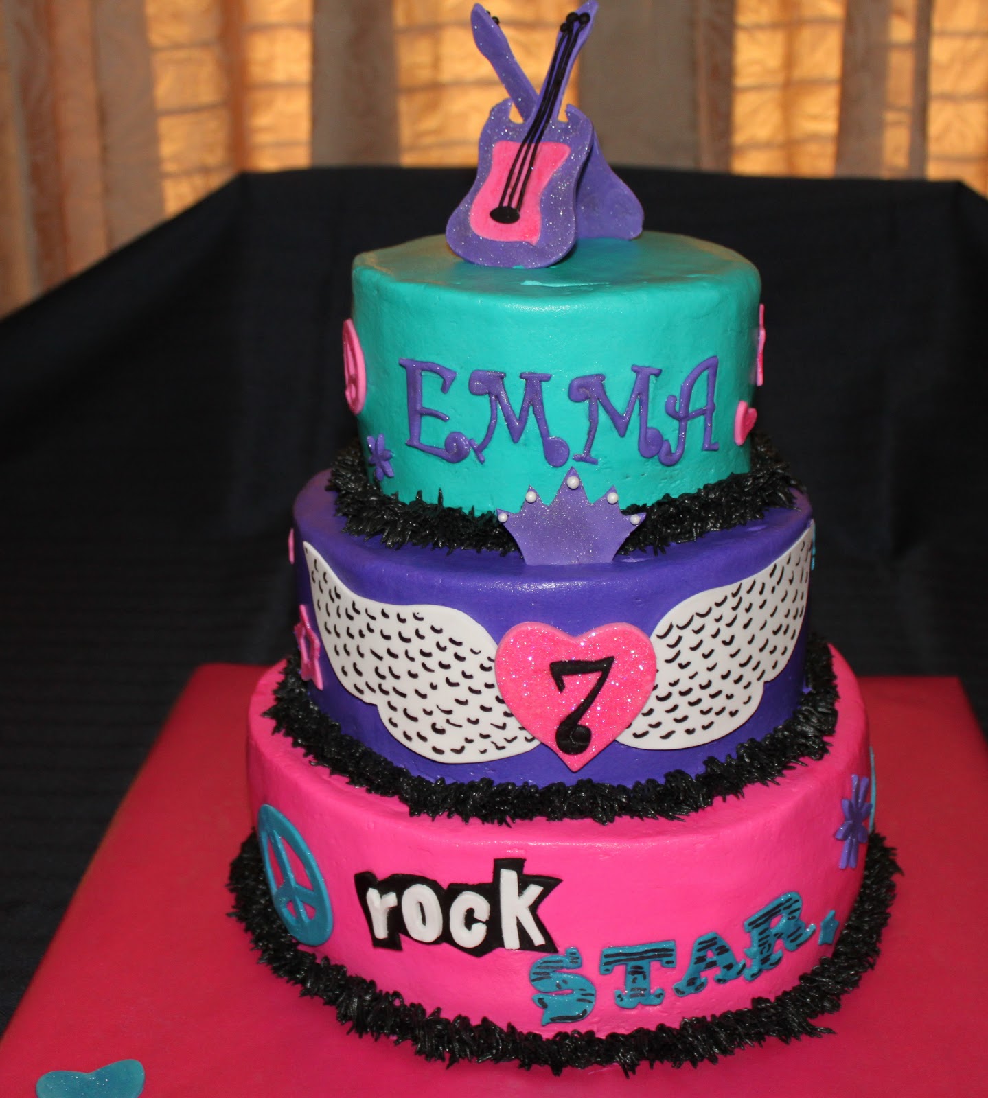 A Little Bite of Heaven: Emma's Rockstar Cake