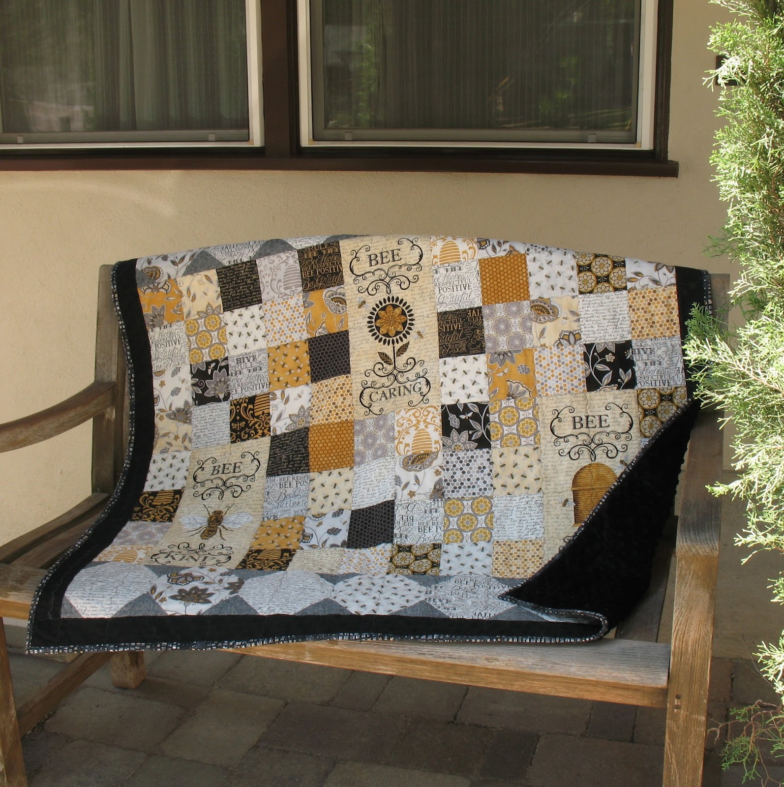 Ye Olde Sweatshop: Bee Creative Quilts (#83 & #84)