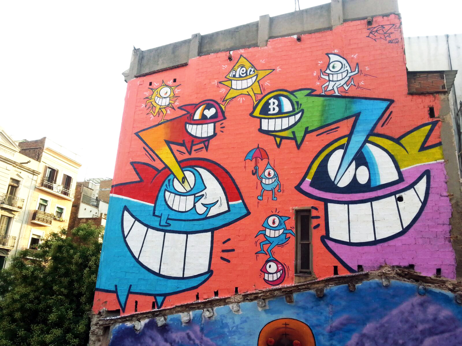 PEZ paints a new mural in Barcelona, Spain – StreetArtNews