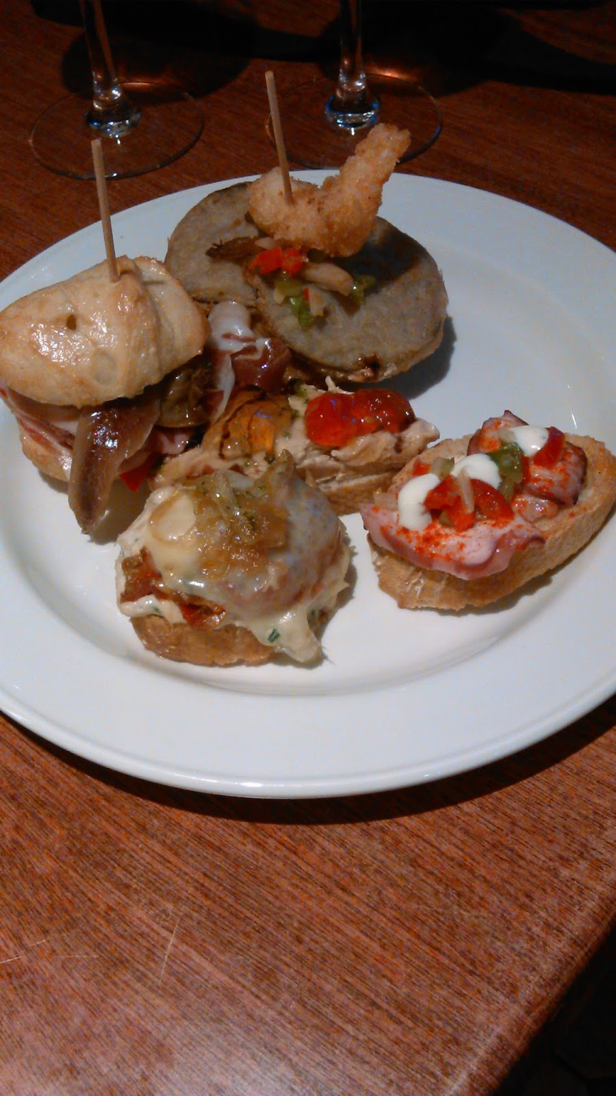 GULA GASTRONÓMICA: HONDARRIBIA, DE PINCHOS