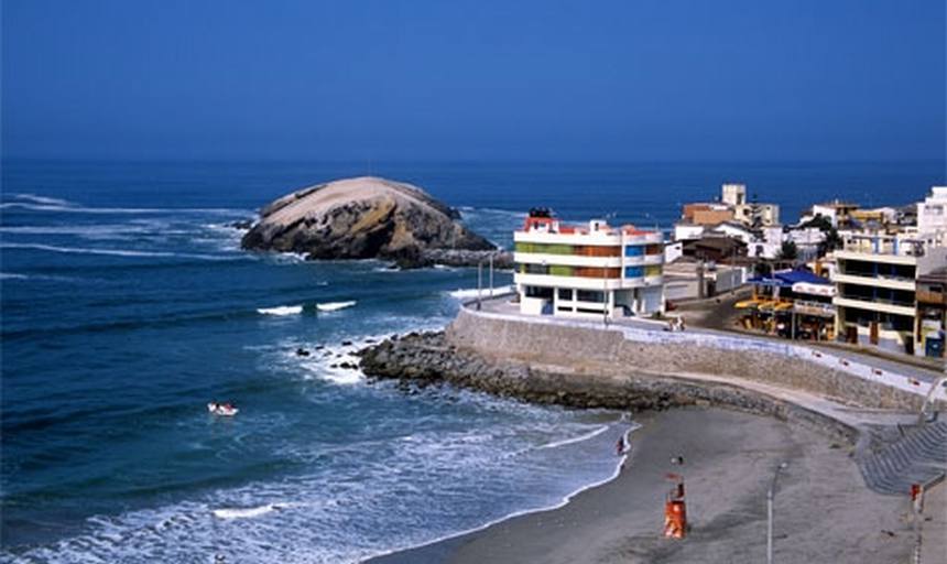 PERU DESTINOS TURISTICOS: PUNTA HERMOSA