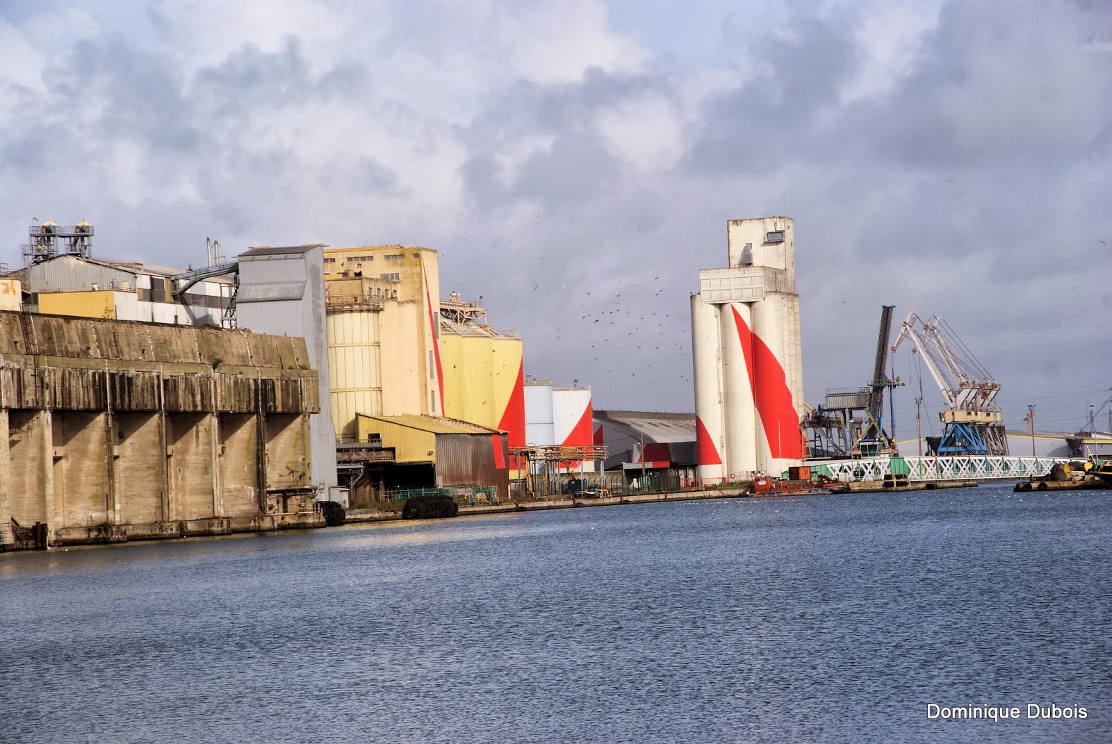 Détours de France. : Felice Varini Anamorphose