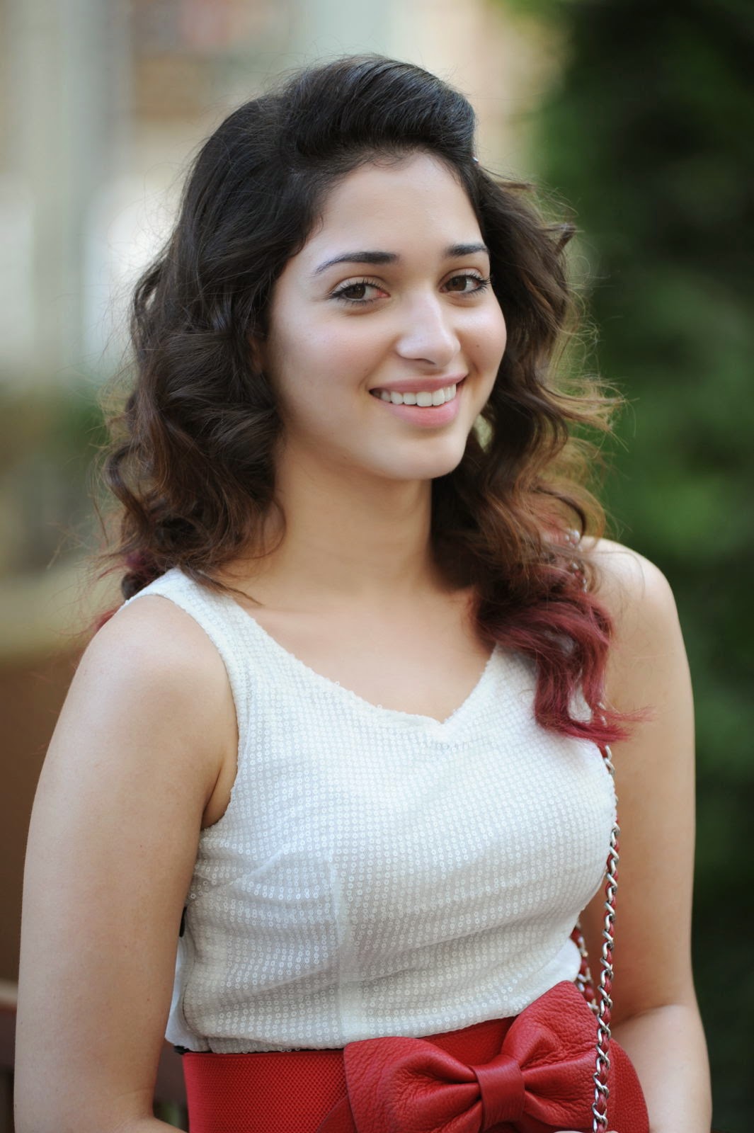 Tamanna Bhatia - Sexy HD Photos | Bold Wallpapers 2015 - Karamat Adeel