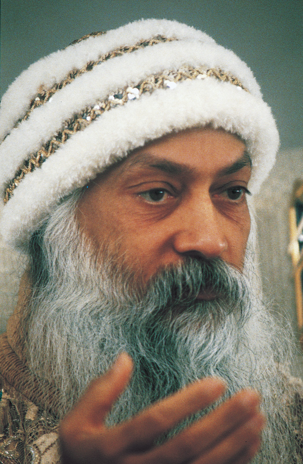 Osho's Beautiful Pictures Part-7 - Oshodhara Community