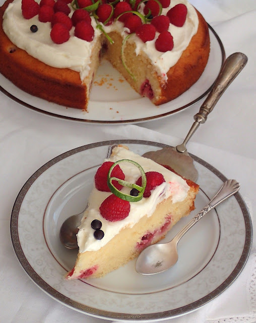 Los Postres de Teresa: Gin Tonic & Frambuesas Cake {Tarta Gin Tonic ...