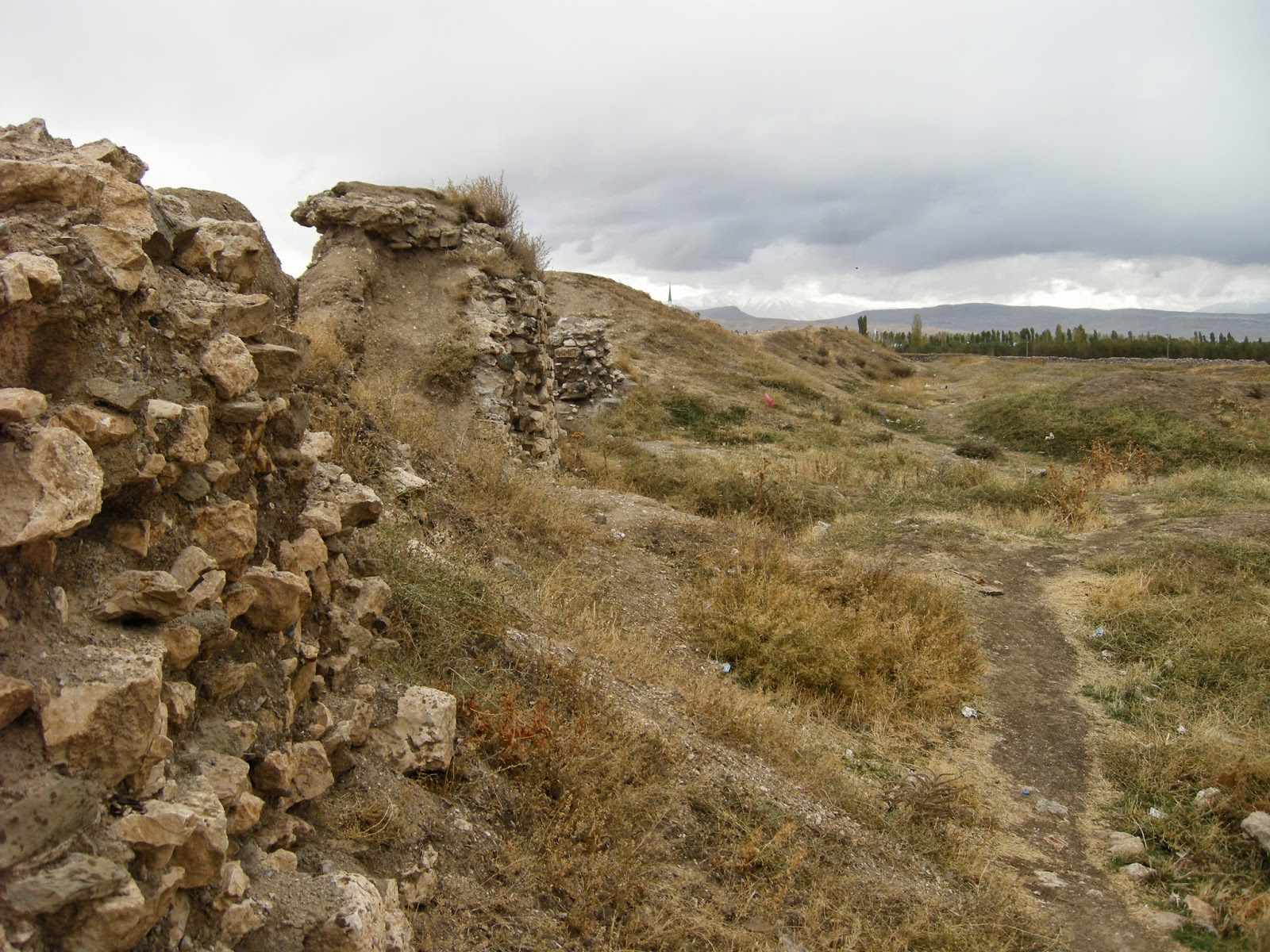 BIKE CLASSICAL: Tushpa: Bronze Gates of Shalmaneser