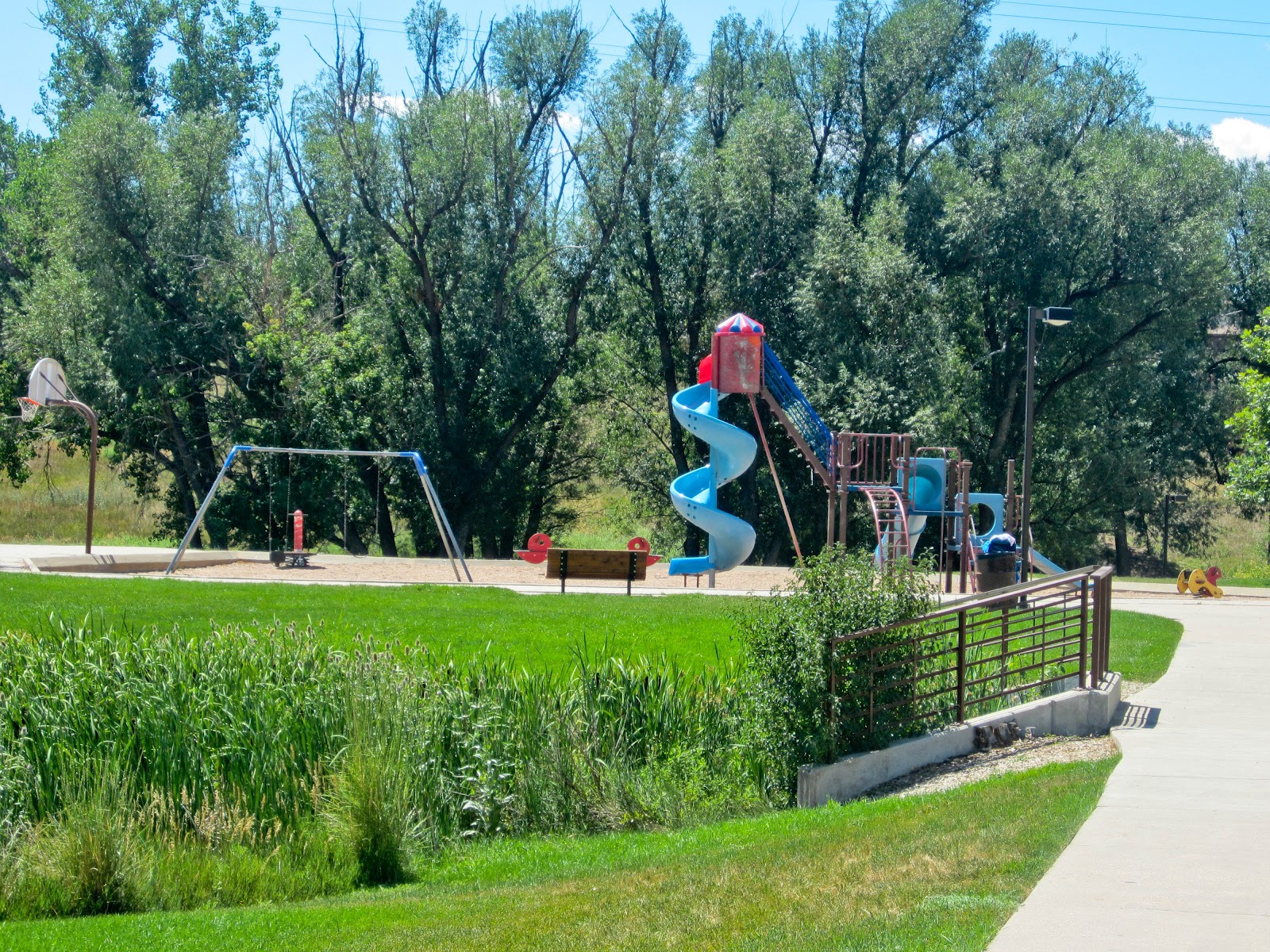 Trail and Park Reviews: Sunset Park and Bellows Park, Lakewood Colorado ...