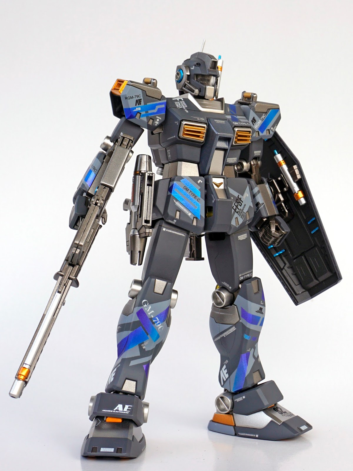Custom Build: MG 1/100 RGM-79C Gundam TypeC "NightBender"