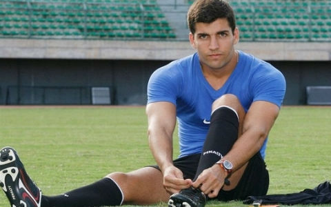 In Salto alto: Diego Pombo: o árbitro do momento