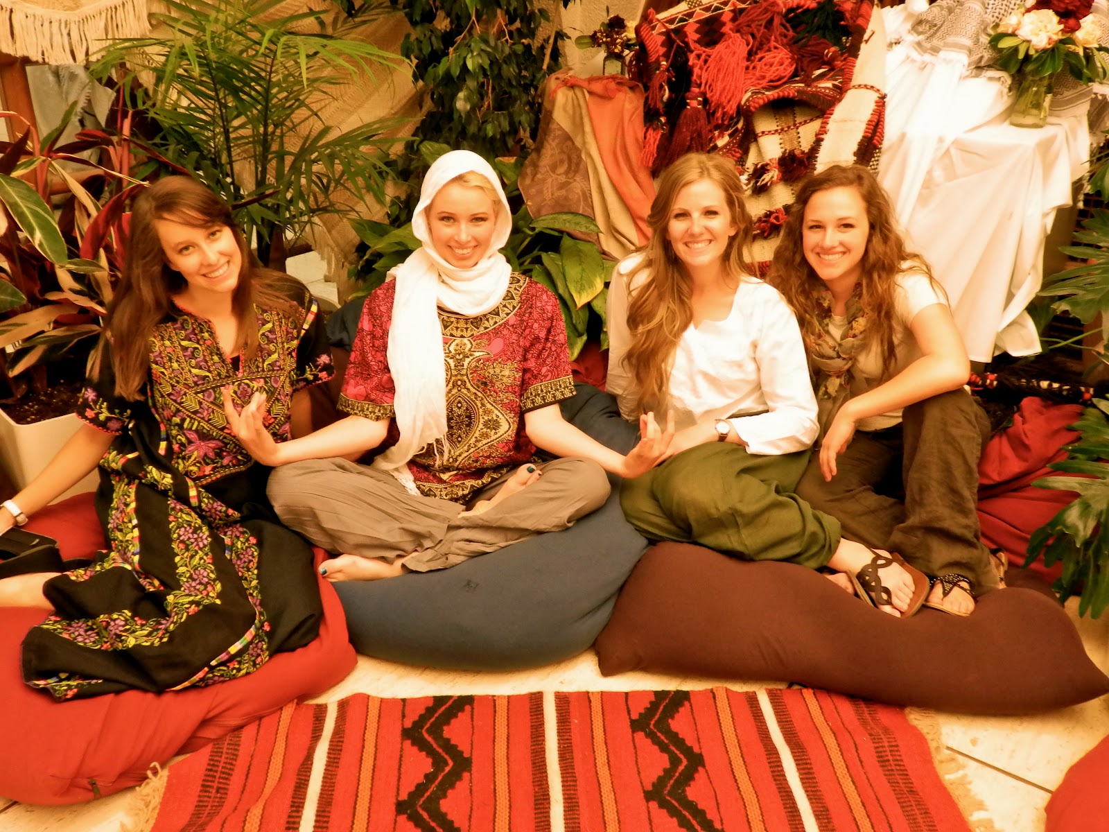 Experiencing the Holy Land: Arab Culture Night!