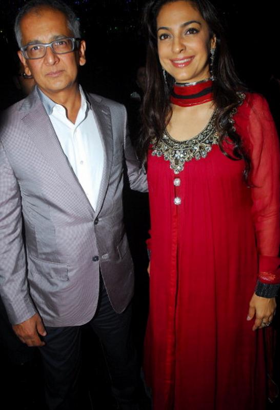 Juhi Chawla With Husband Photos | Juhi Chawla Biography - Entertainment