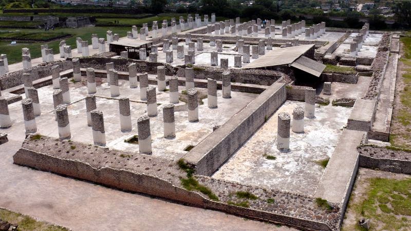 Visita arqueologica: El palacio quemado