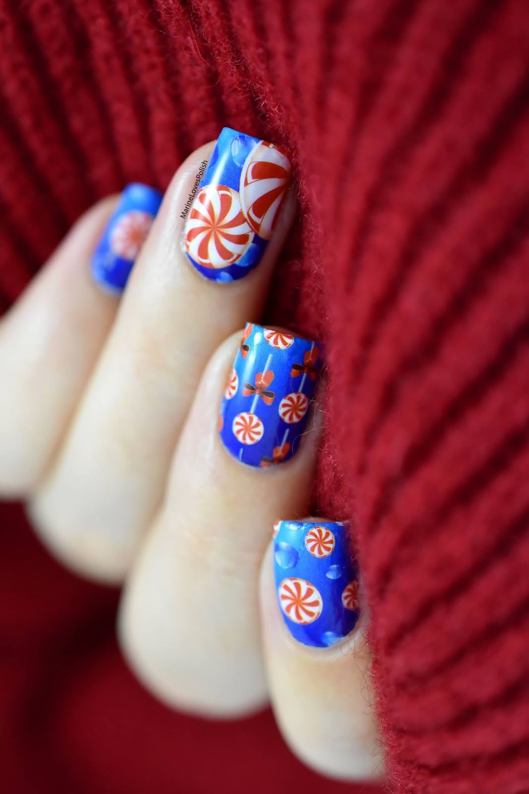 Pepperminty Candy Cane Nail Art