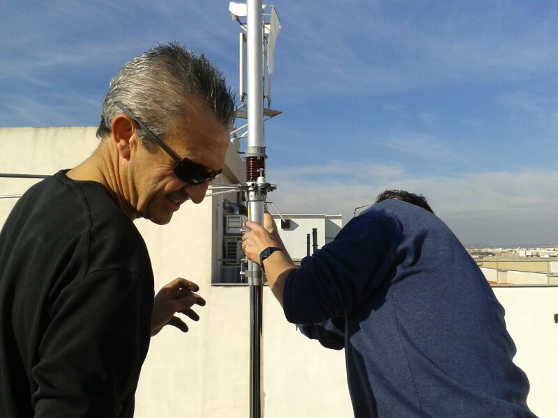 La Banda Ciudadana 27 MHz de Benimaclet: MONTAJE ANTENA BUGGY