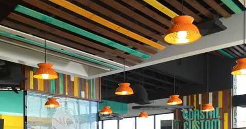 33+ Inspirasi Desain Cafe Pinggir Pantai, Desain Cafi1/2