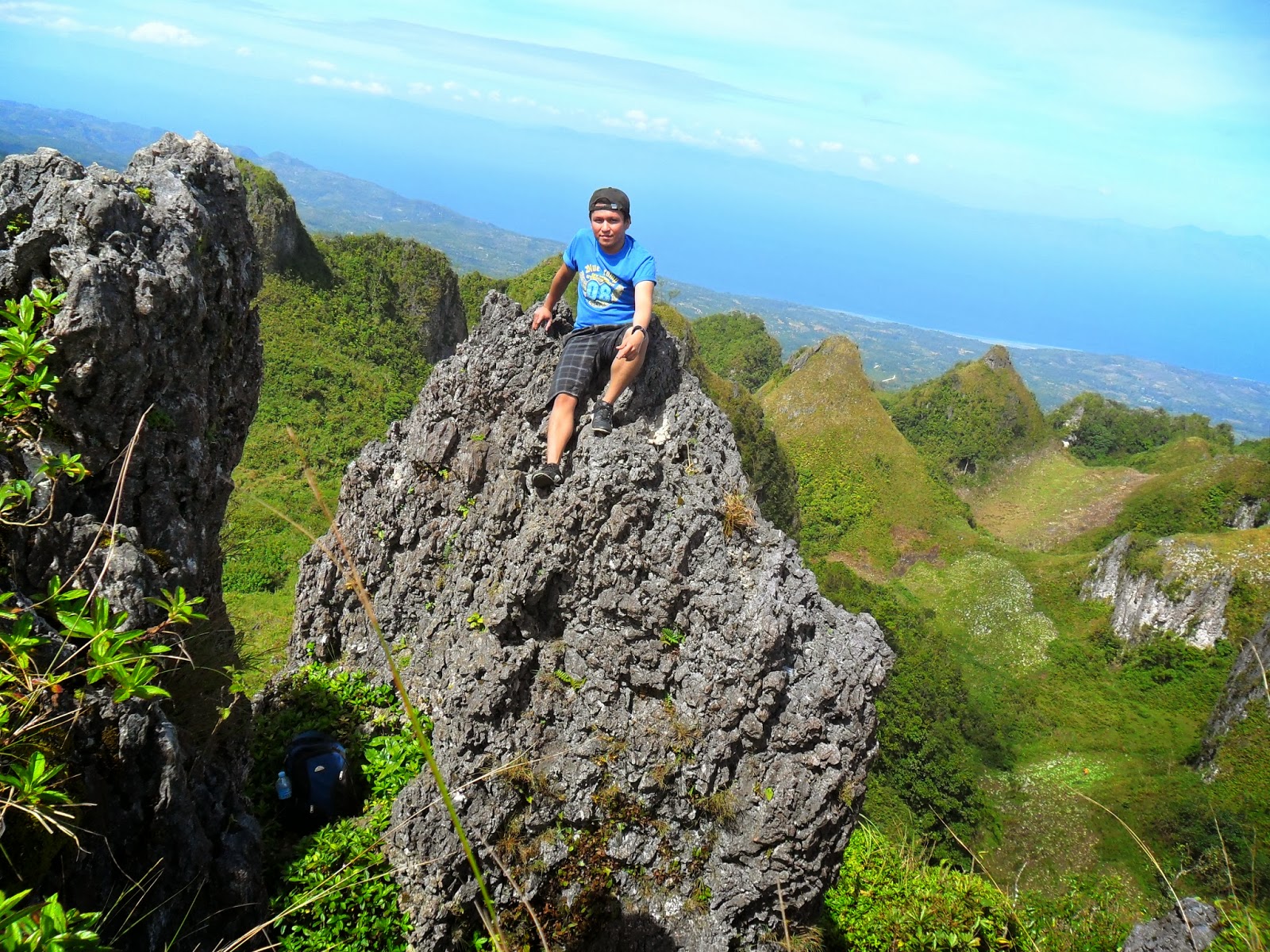 THE EXCURSIONIST: Dalaguete Day-Off Adventure: Exloring Osmeña Peak ...