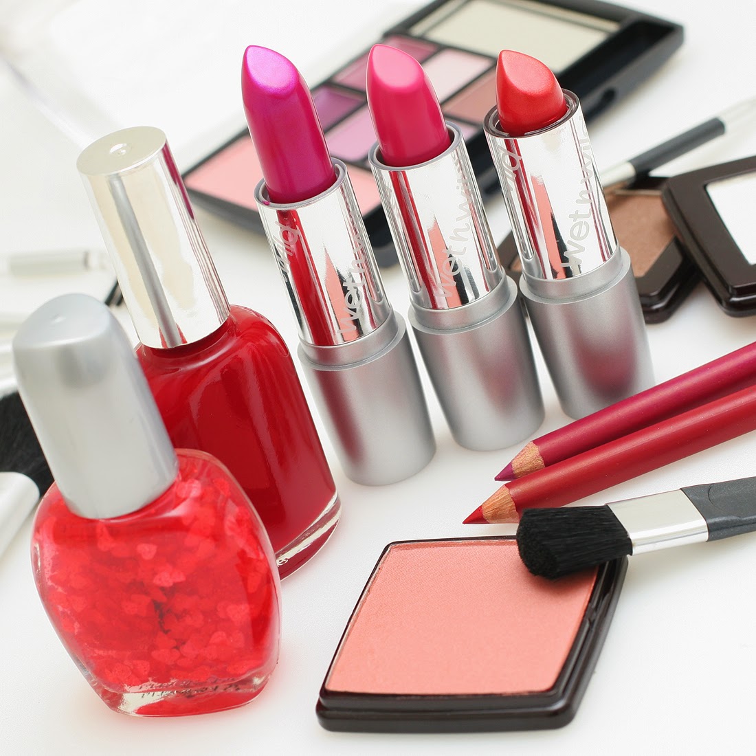 Girldashery: Unfolding Beauty