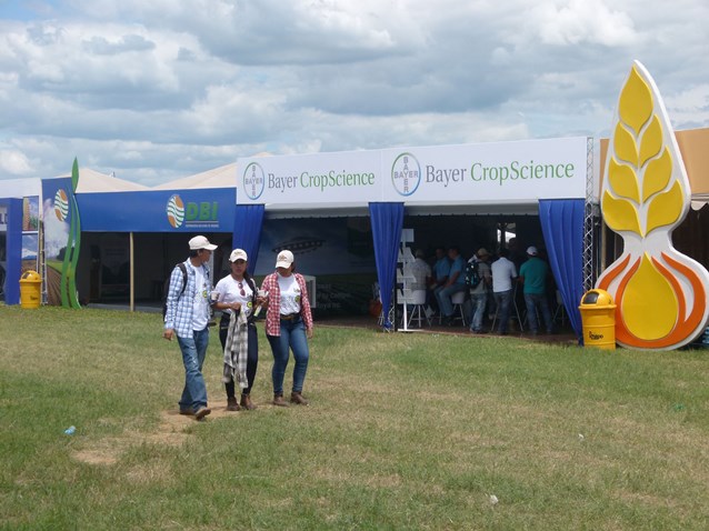 Bayer participó en la Exposoya 2016 | Soya en Bolivia