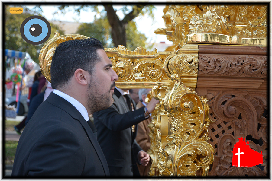 De capataces, auxiliares y costaleros de la Semana Santa 2016
