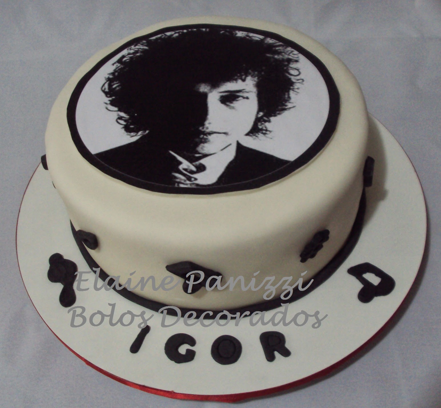 Elaine Panizzi Bolos Decorados: Bolo Bob Dylan