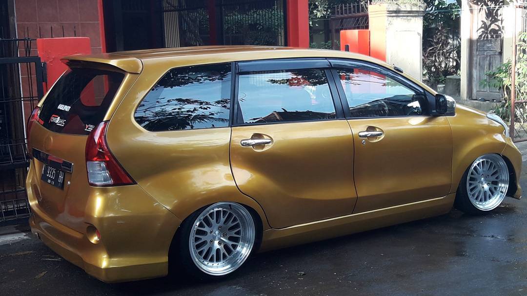 Modifikasi Avanza Super Keren Warna Kuning Emas Owner @kaji_boim | All ...