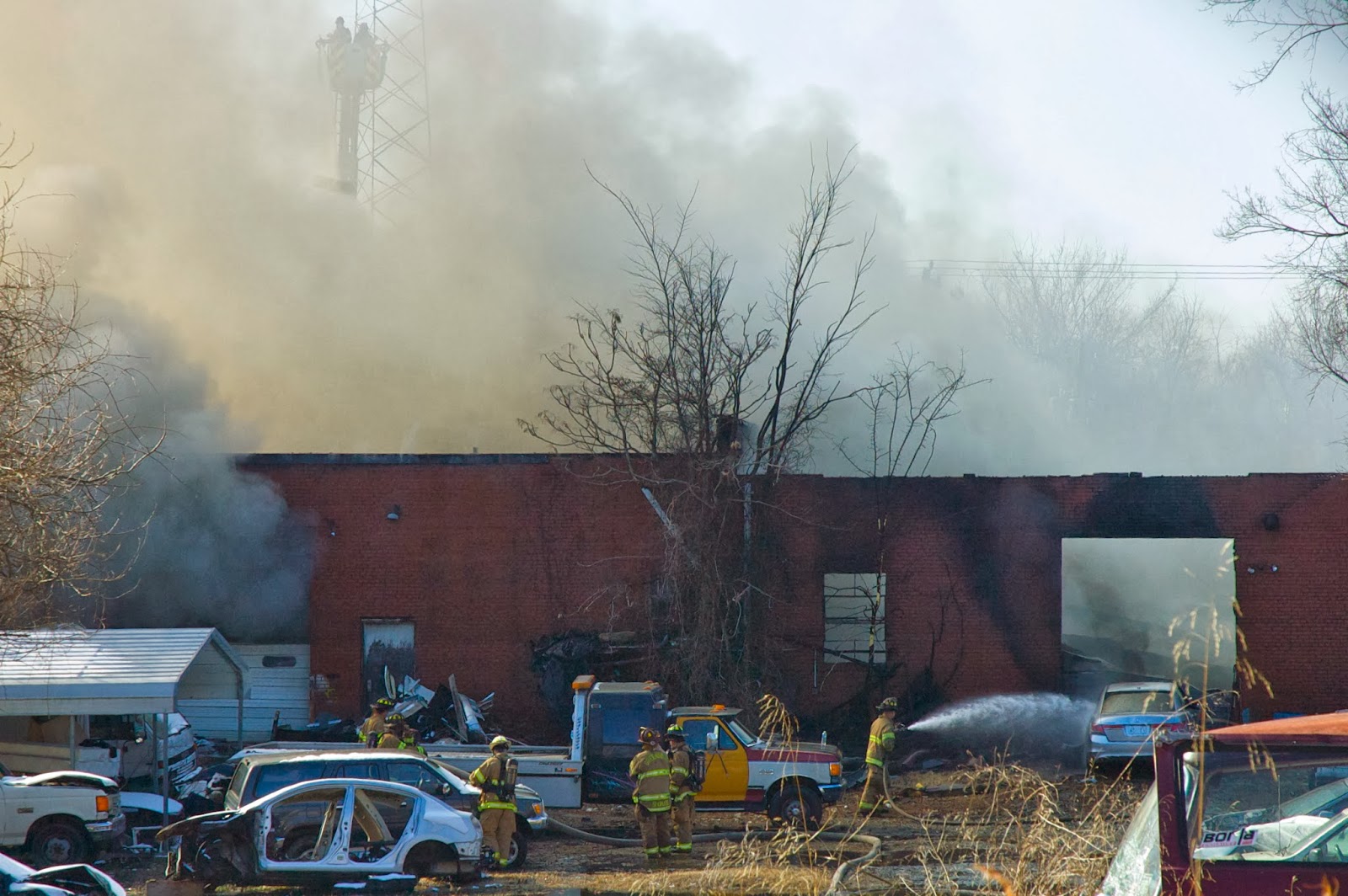The YES! Weekly Blog: Photos: Fire on South Elm Street downtown Greensboro