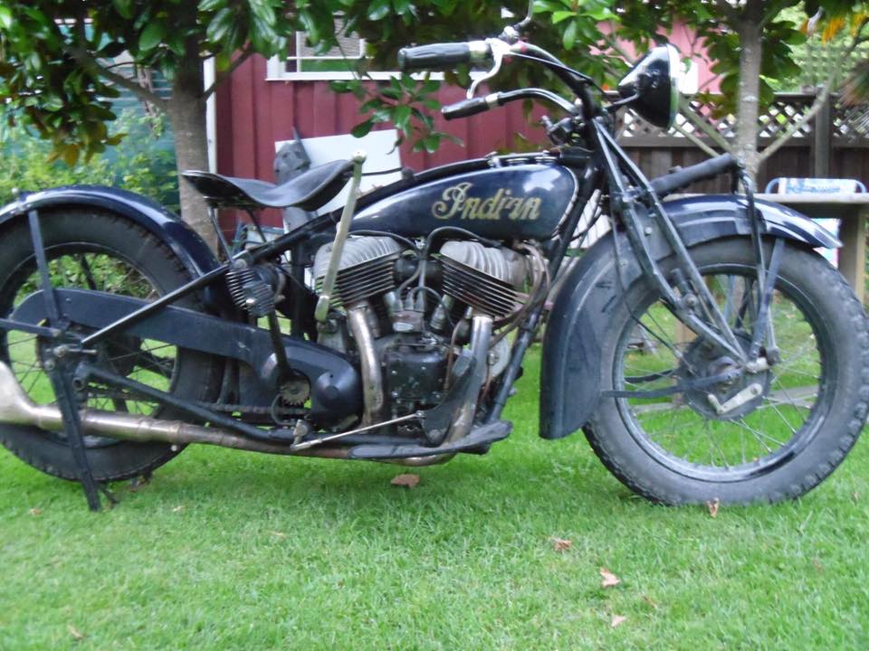 Belinfante-Indian-motorcycles: Indian 101 chasis w Chief powerplant