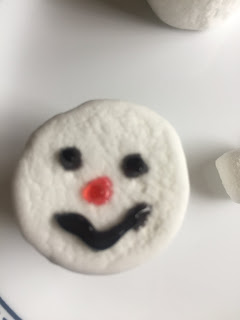 Poetic Mommy: Marshman Snowmallow