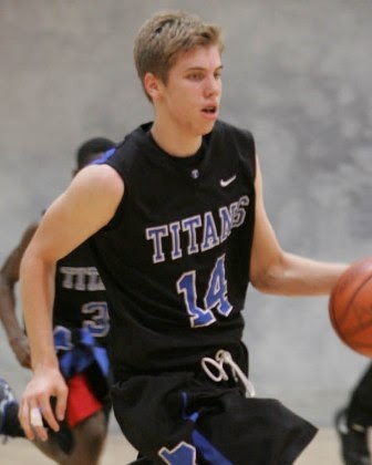 BASKETBALL SPOTLIGHT NEWS: Video Profile: Mickey Mitchell (Texas Titans)