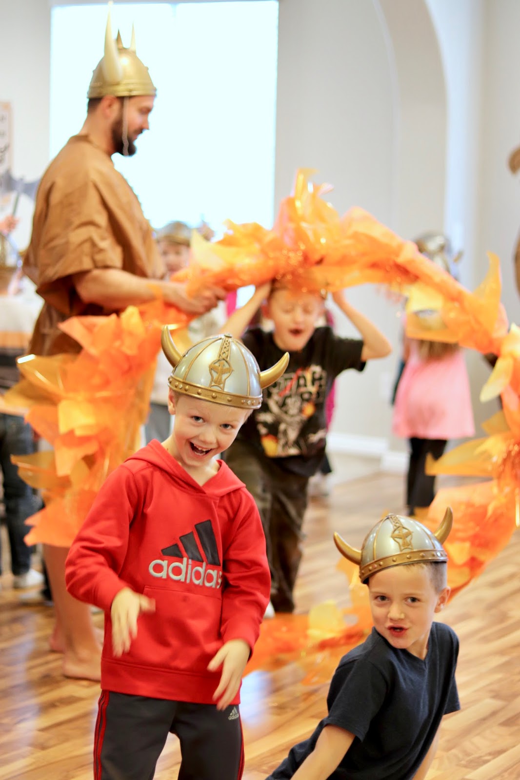 restlessrisa: Viking Party!