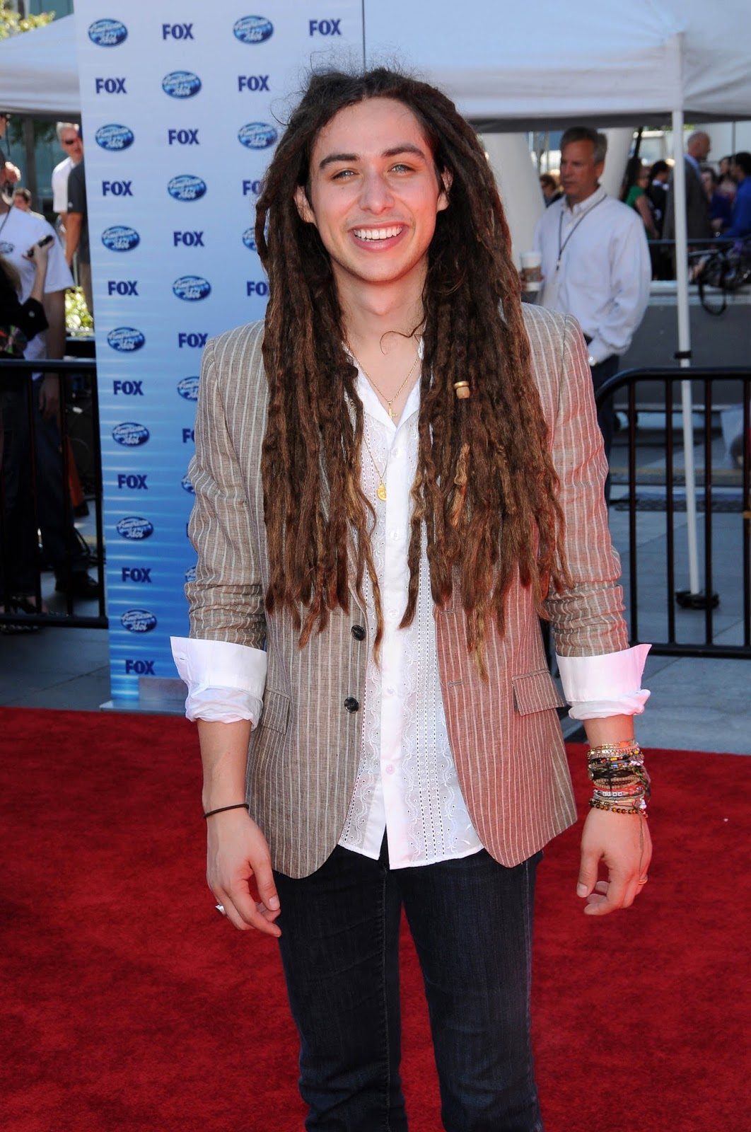 American Idol Finalist -Jason Castro Leaves Fortune and Fame for God ...