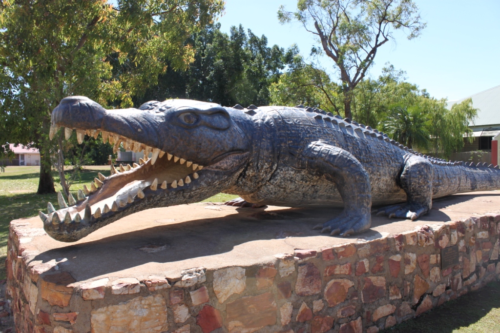 Bull Dust: August 2012