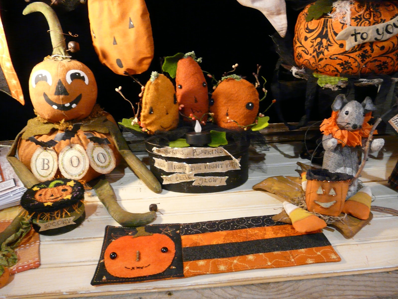Hudson's Holidays - Designer Shirley Hudson: Halloween pumpkins freebie!!