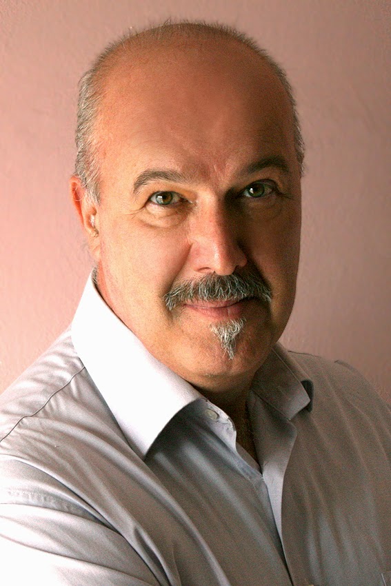 A vueltas con las manías: Alberto González, actor de cine, teatro y TV