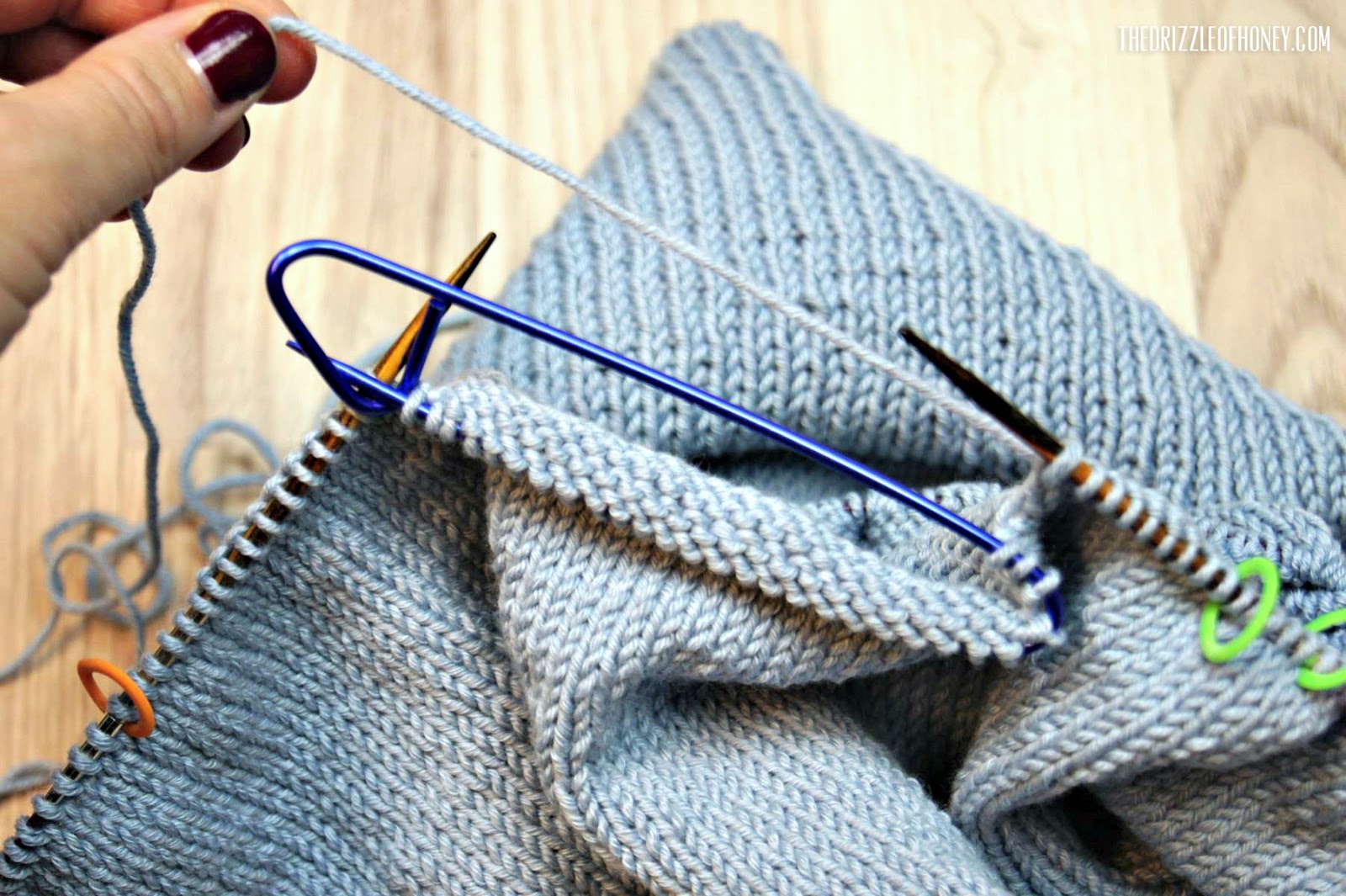 The Drizzle of Honey: Tutorial: How to knit pockets