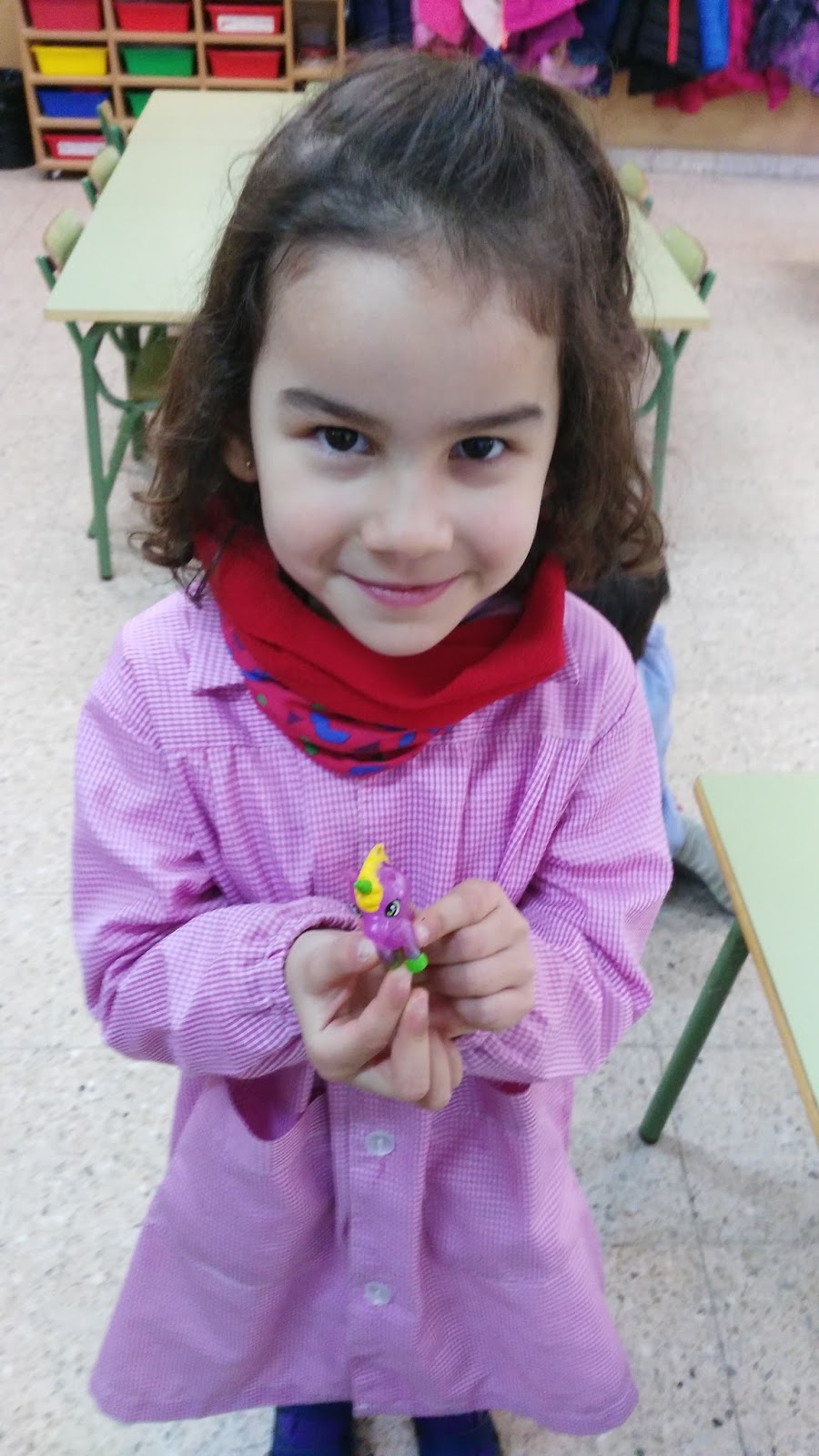 LOS PEQUES DEL CRISTO: El color morado (3 años)